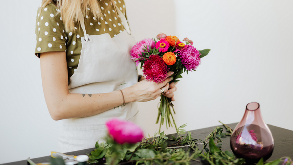 How to Care for Cut Flowers: Insider Tips from a Local Florist – Lelili ...